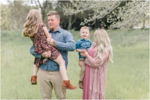 Oakdale Family Session with the Van Meter Family