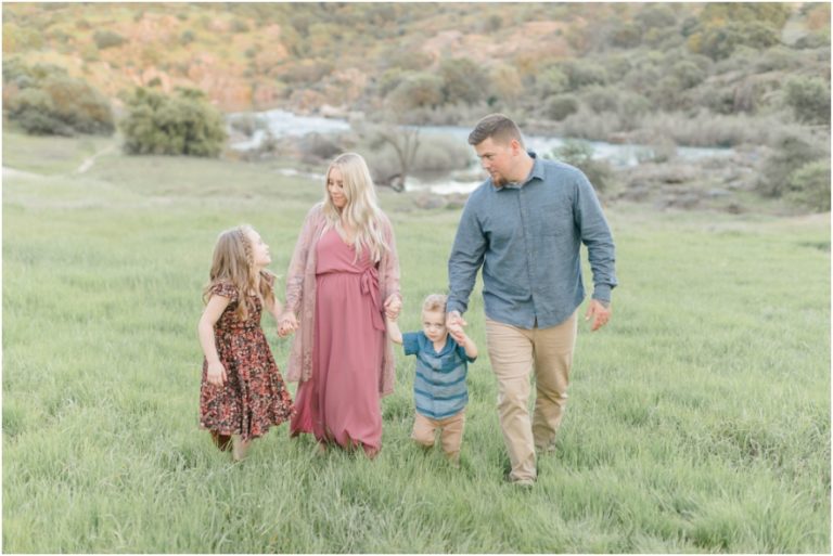 Oakdale Family Session with the Van Meter Family